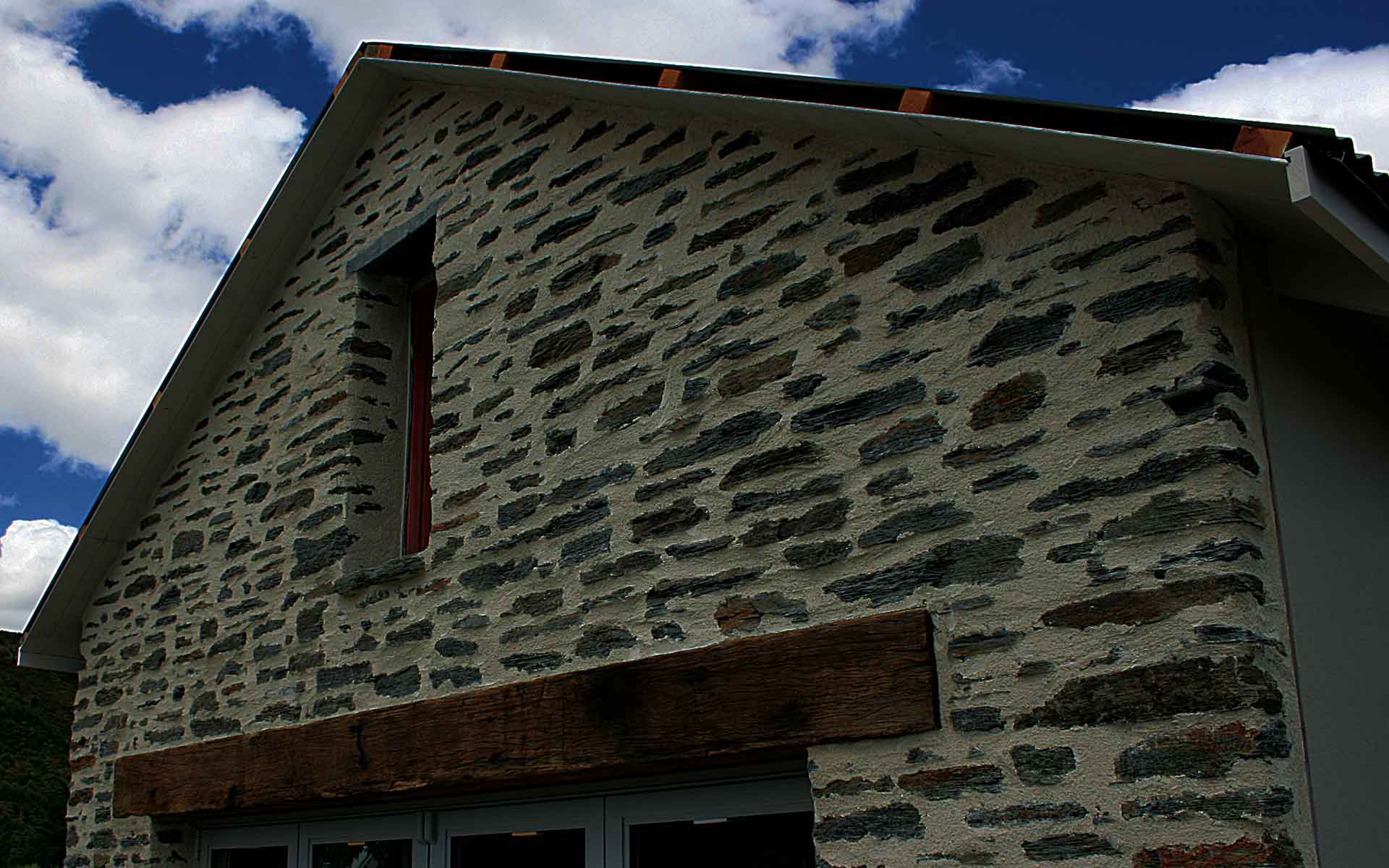Alpine Stone | NZ Schist Stone Veneer Cladding